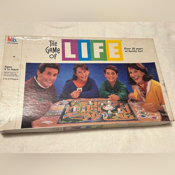 Milton Bradley | Games | Milton Bradley Vtg Game Of Life 991 Classic ...